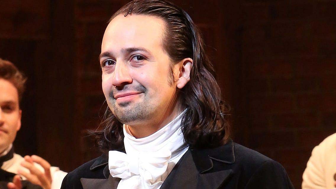 Hamilton é mágico dentro das telas e em cima de um palco
